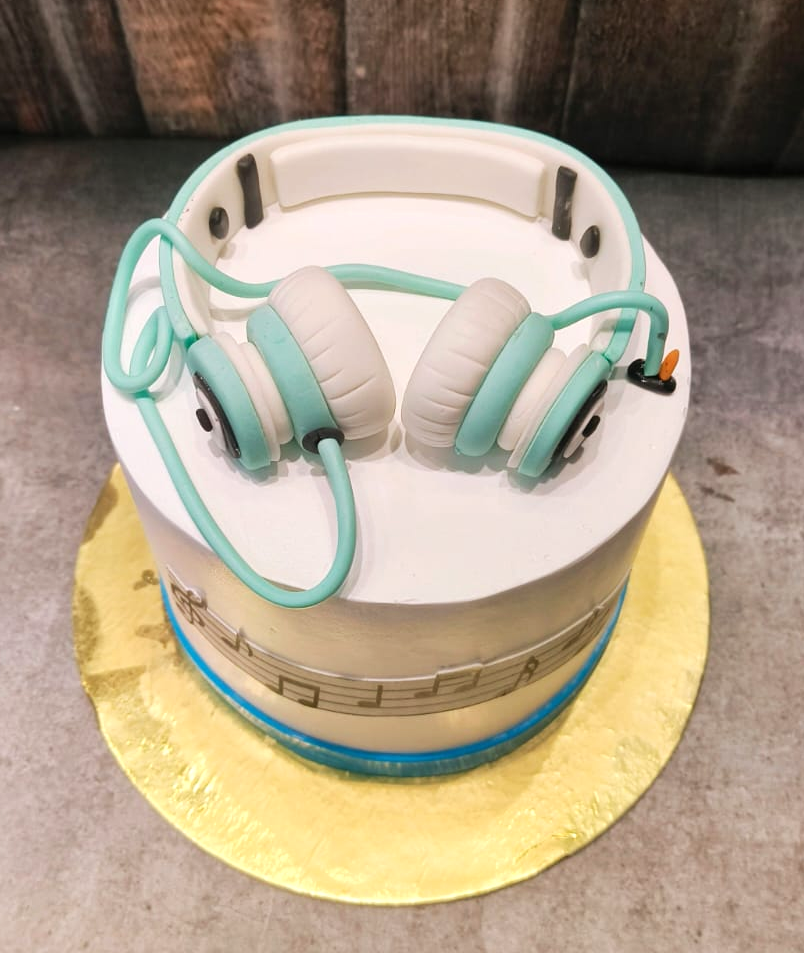 Headphone lover Cake – Bonviveur